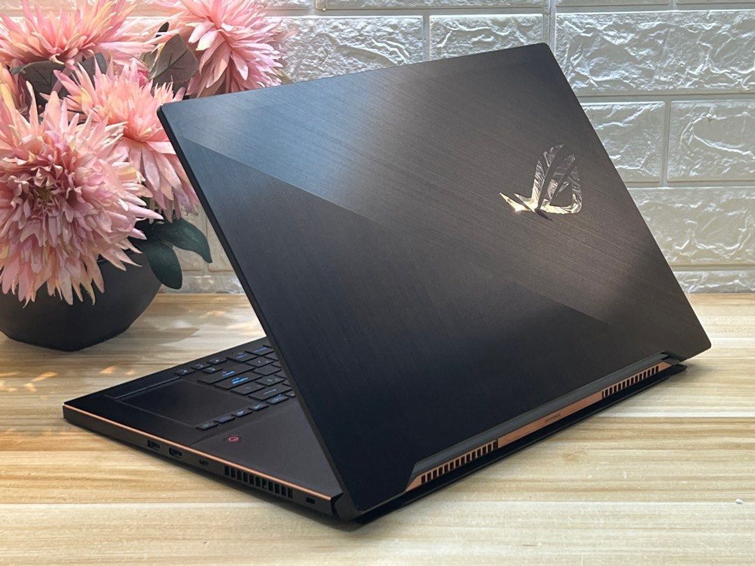 Asus Rog Zephyrus S17 i7-8th Gen 24GB RAM 1TB SSD RTX 2080 with Max Q ...
