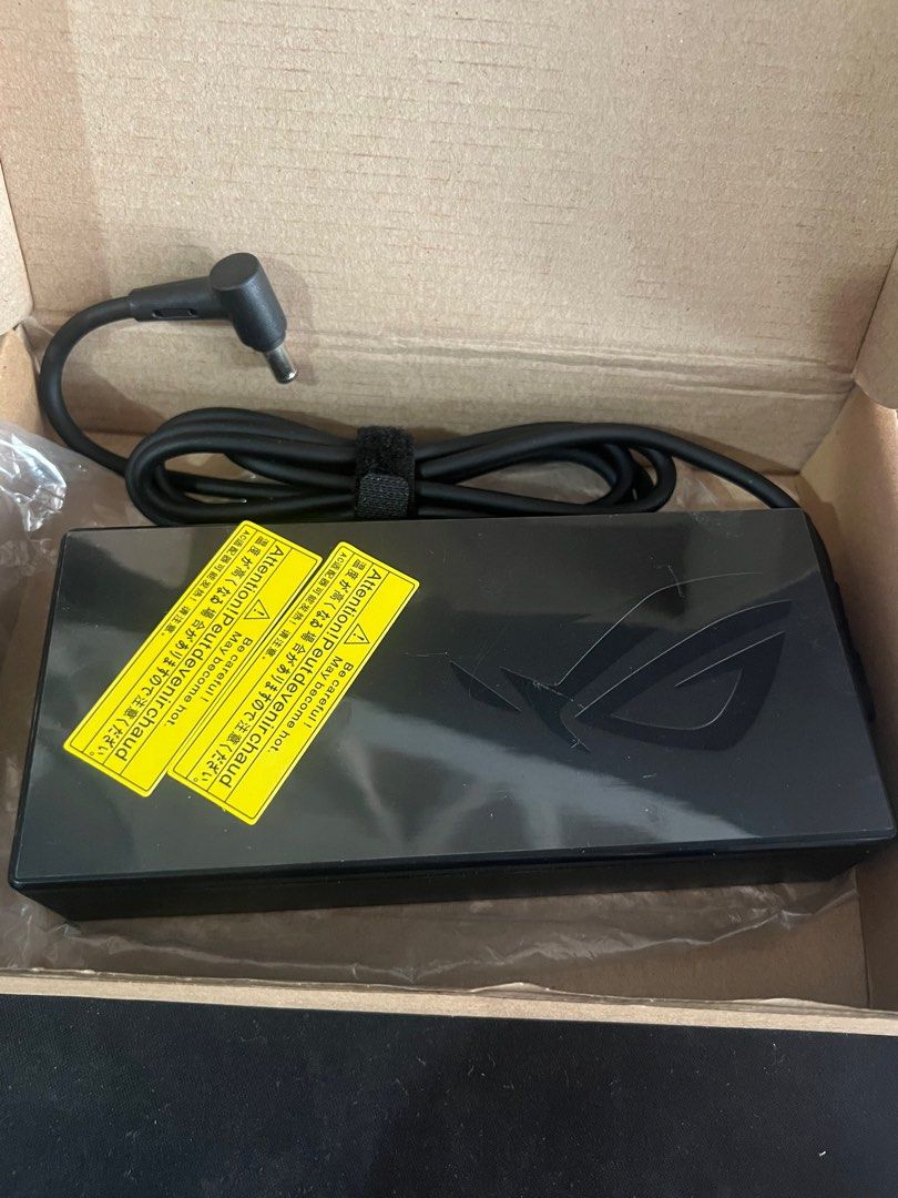 Asus TUF Gaming A15 Charger 180w 20v 9a Circle Pin with Pin Inside ...