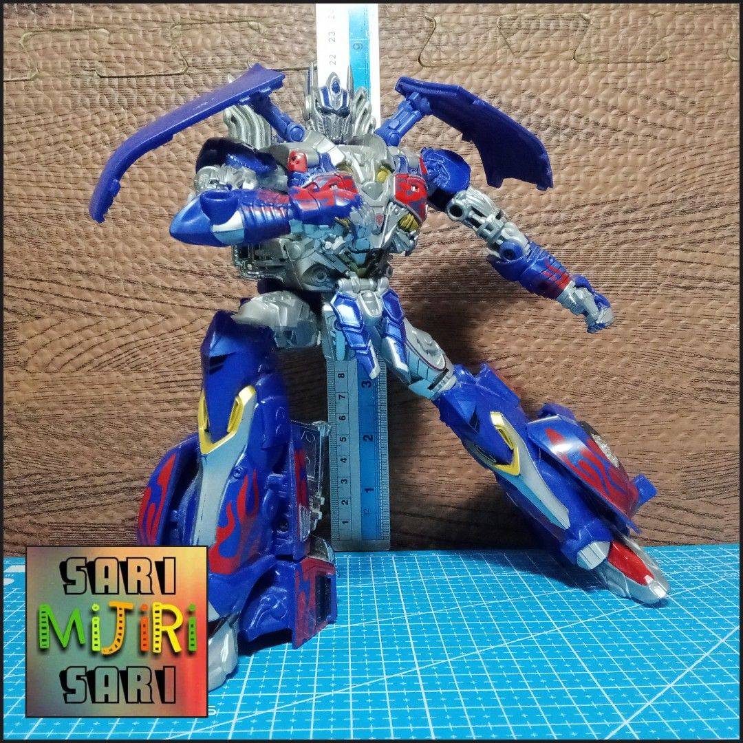 Authentic Transformers TLK: Optimus Prime, Hobbies & Toys, Toys & Games ...