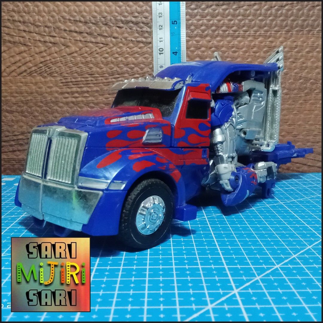 Authentic Transformers TLK: Optimus Prime, Hobbies & Toys, Toys & Games ...