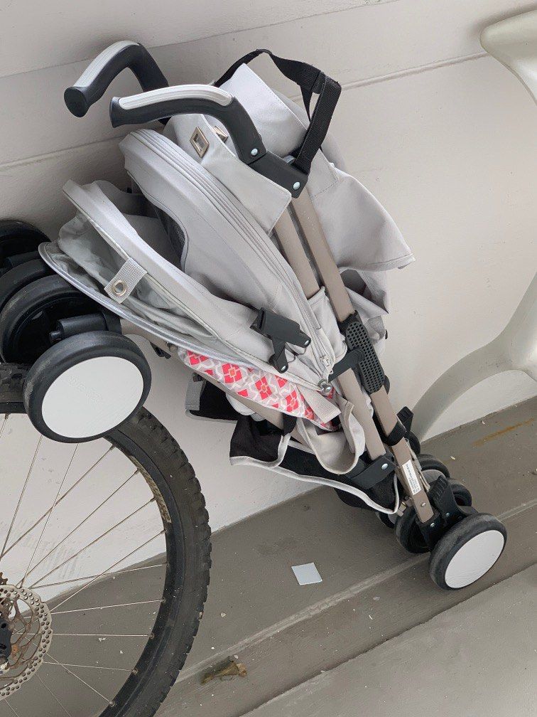 Baby trolley can nego, Babies & Kids, Going Out, Strollers on Carousell