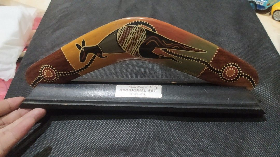 Boomerang hand painted aboriginal art, Antik, Pajangan di Carousell Boomerang hand painted aboriginal art, Antik, Pajangan di Carousell
