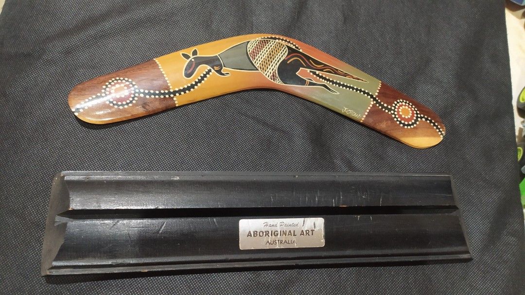 Boomerang hand painted aboriginal art, Antik, Pajangan di Carousell Boomerang hand painted aboriginal art, Antik, Pajangan di Carousell