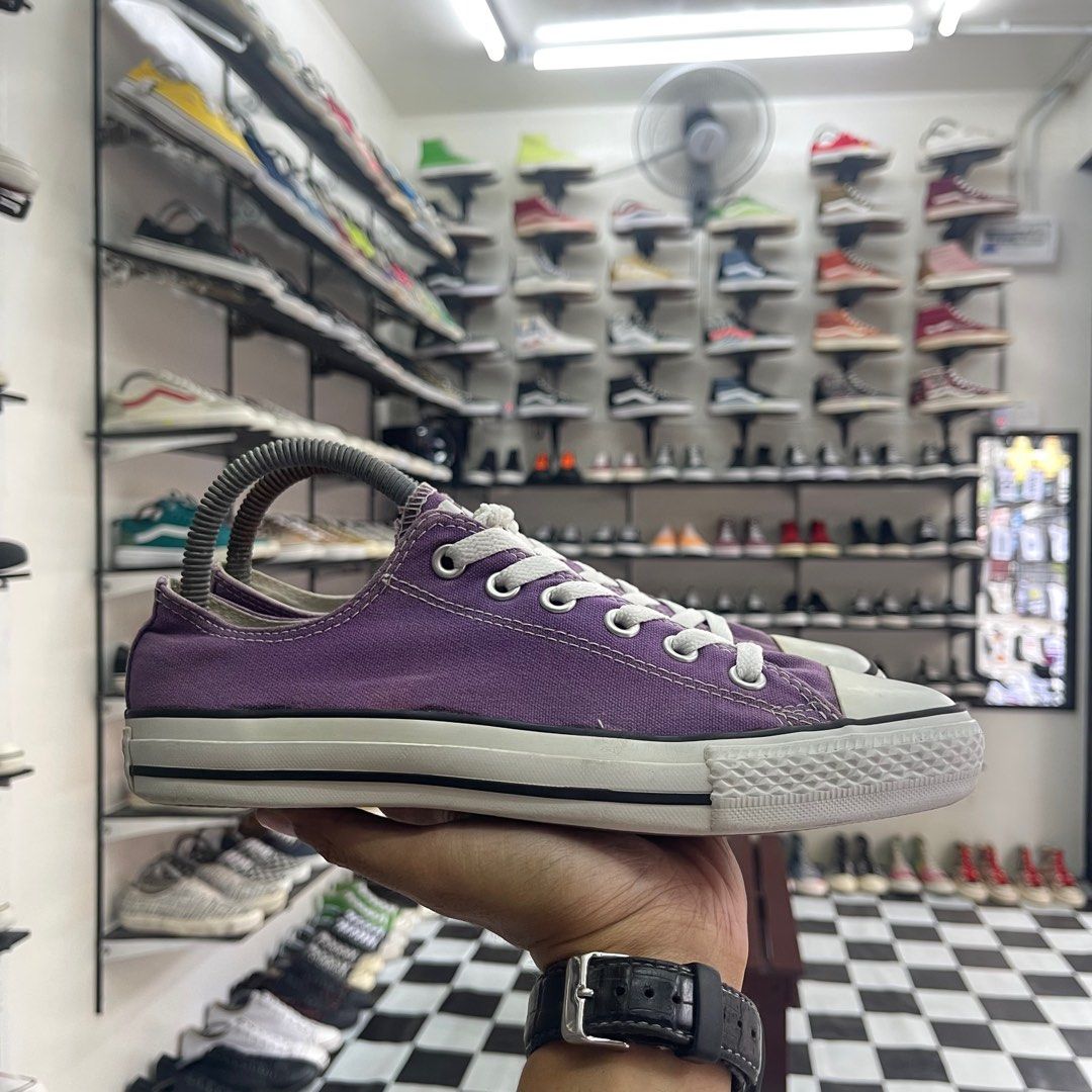 Converse Low Cut, Men's Fashion, Footwear, Sneakers on Carousell