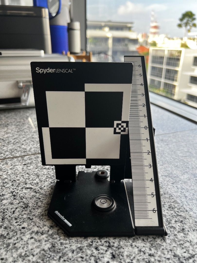 Datacolor SpyderLensCal Autofocus Calibration Aid, Photography ...