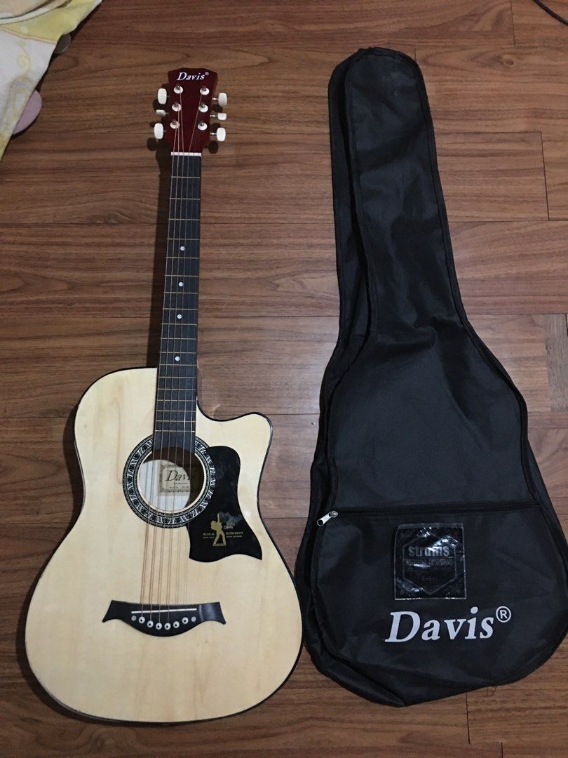 Davis Acoustic Guitar, Hobbies & Toys, Music & Media, Musical ...