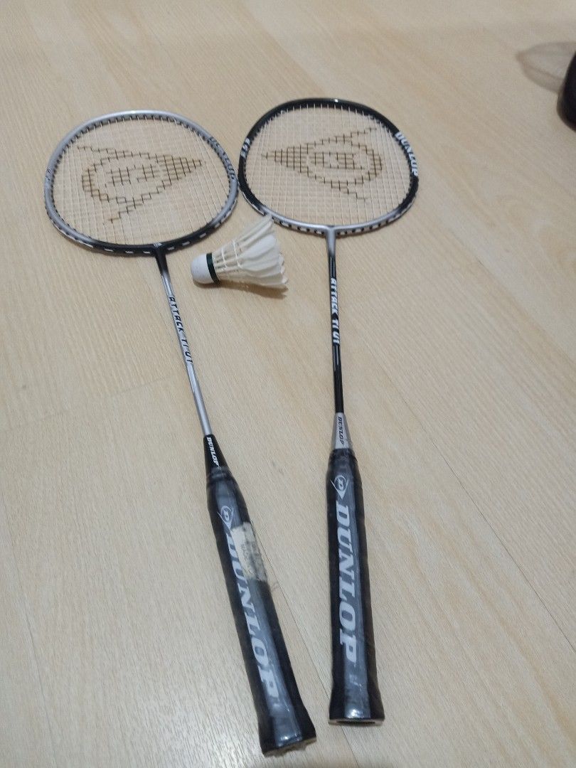 DUNLOP BADMINTON WITH SHUTTLE COCK, Sports Equipment, Sports & Games ...