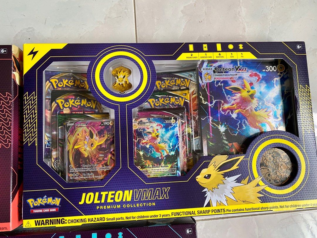 Eeveelution premium collection box flareon Vaporeon jolteon, Hobbies ...