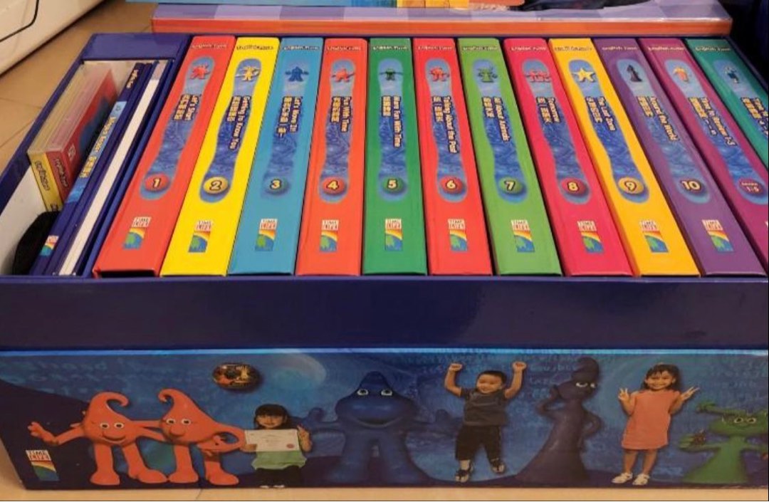 English time, 興趣及遊戲, 書本 & 文具, 小朋友書 - Carousell