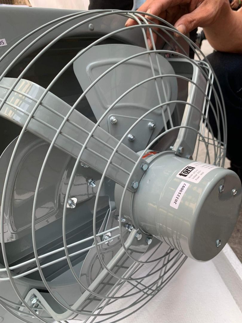 Exhaust Fan with Shutter, Commercial & Industrial, Industrial Equipment ...
