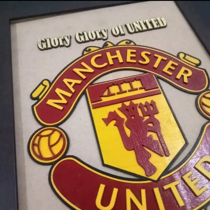 Frame Wooden Photo Manchester United Logo Size A3, Furniture & Home ...