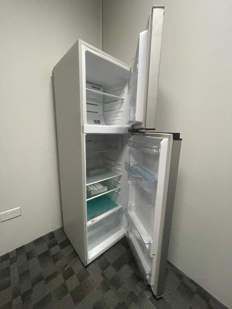 Fridge 266L, TV & Home Appliances, Kitchen Appliances, Refrigerators ...