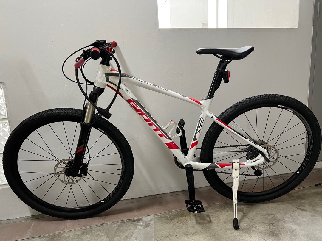 Giant XTC 800, Sports Equipment, Bicycles & Parts, Bicycles on Carousell