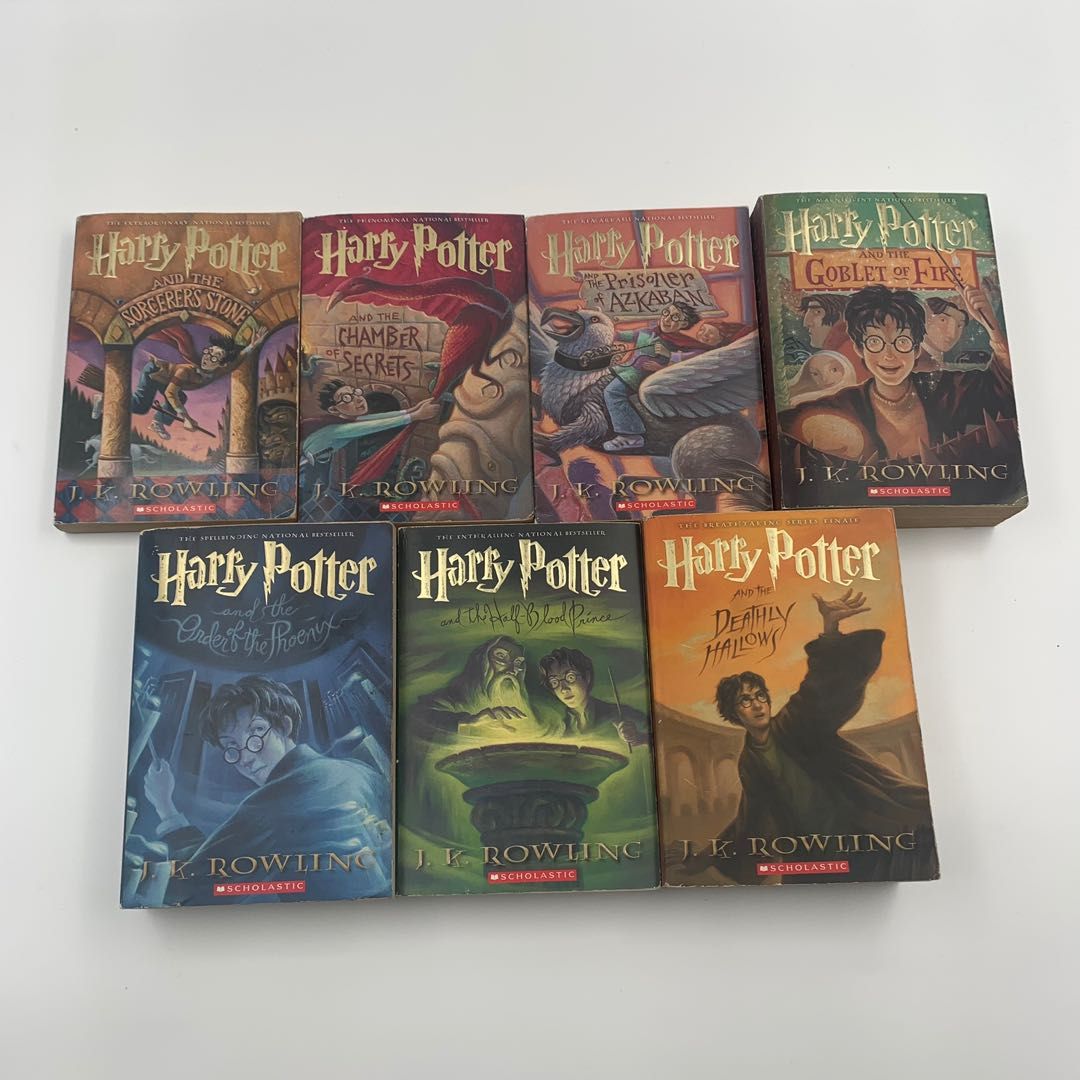 Harry Potter Set (+FREE Dobby Book), Hobbies & Toys, Books & Magazines ...