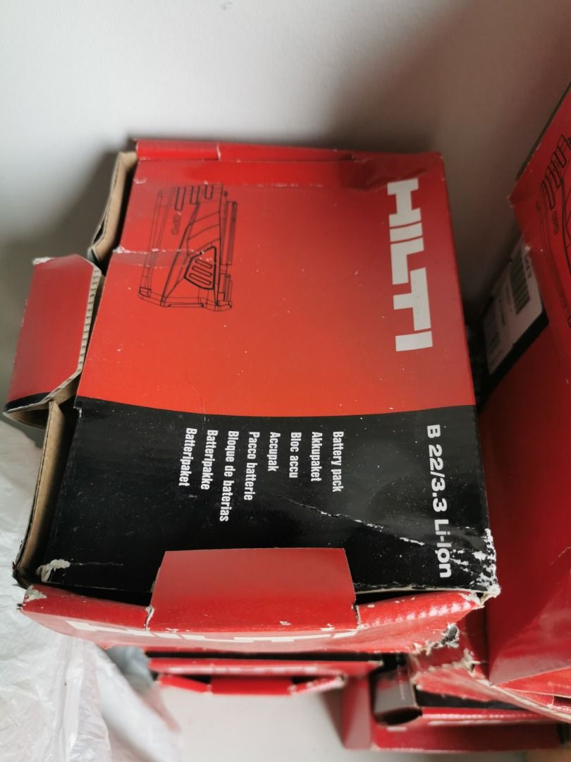 Hilti Battery, Furniture & Home Living, Home Improvement & Organisation, Home Improvement Tools ...