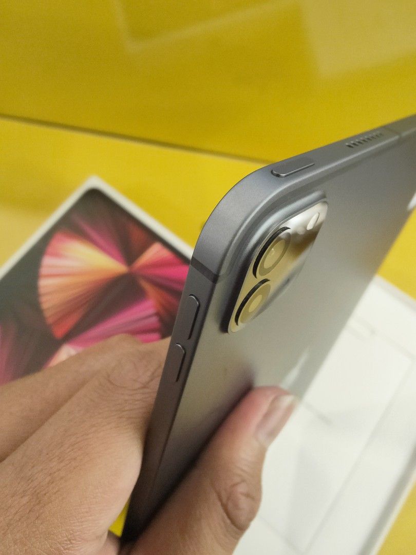 iPad Pro 11 inch Gen 3 128GB SIM SPACE GREY 13265, Mobile Phones ...