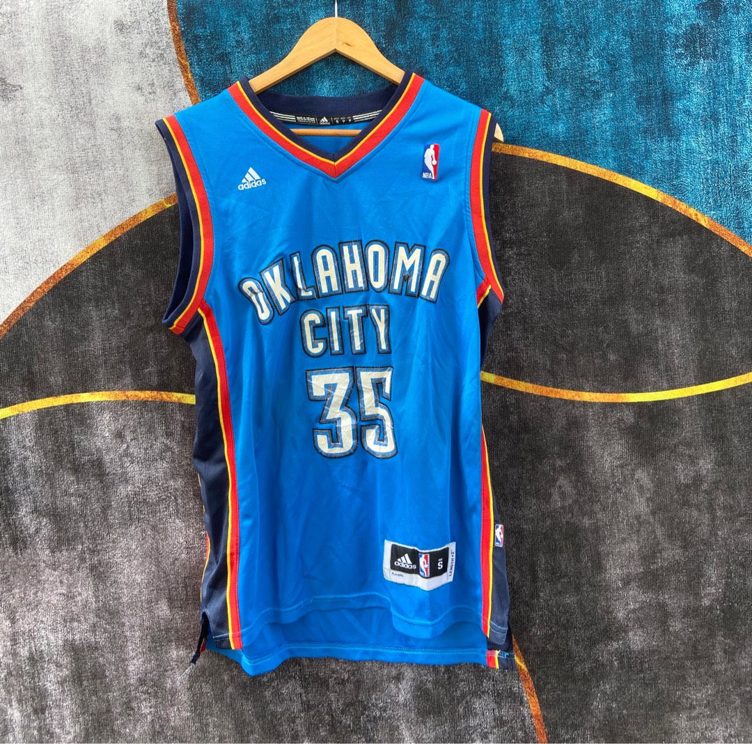 Jersey kevin durant, Olah Raga, Baju Olahraga di Carousell
