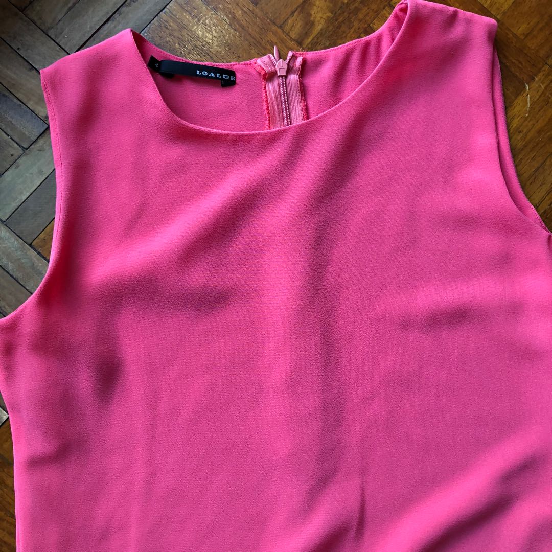 Loalde pink dress on Carousell