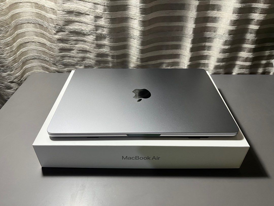 M2 Macbook Air 512GB, Computers & Tech, Laptops & Notebooks on Carousell