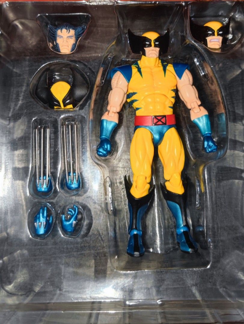 Mafex Wolverine X-Men No.096, Hobbies & Toys, Toys & Games on Carousell
