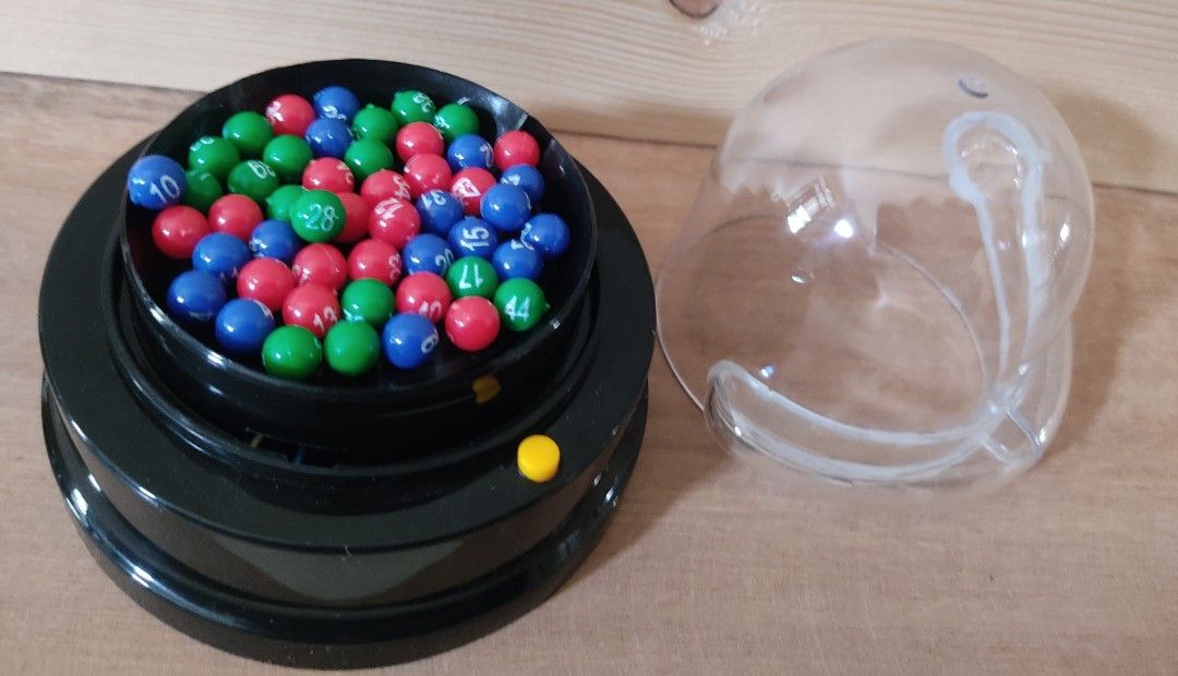 Mini Lotto Number Picker toto magnum kuda, Hobbies & Toys, Toys & Games ...