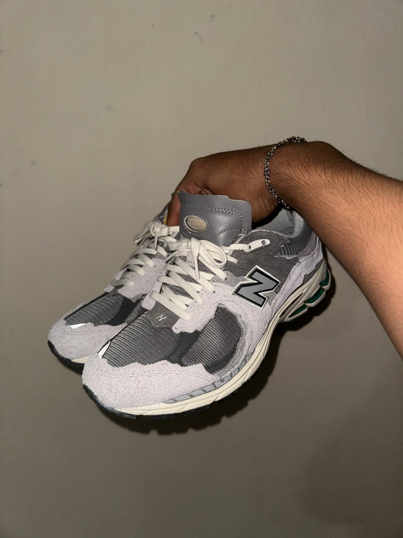 New balance 2002R Rain Cloud, Men's Fashion, Footwear, Sneakers on ...