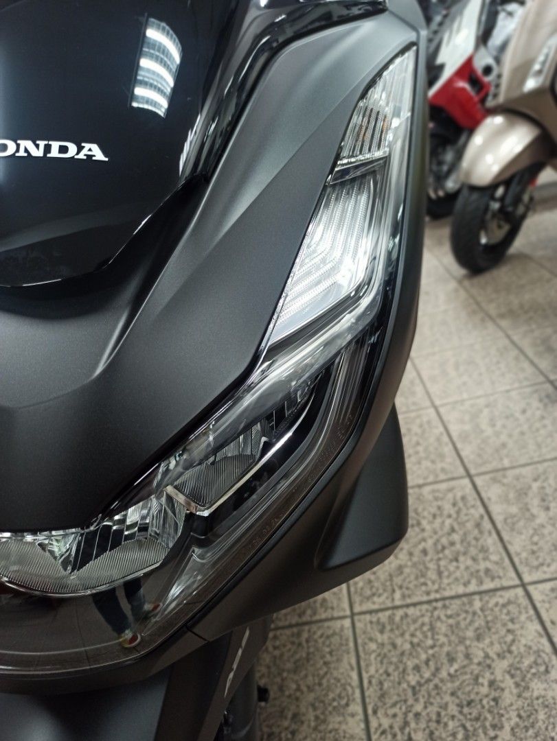 New Honda PCX 160 Black, Motorcycles, Motorcycles for Sale, Class 2B on ...