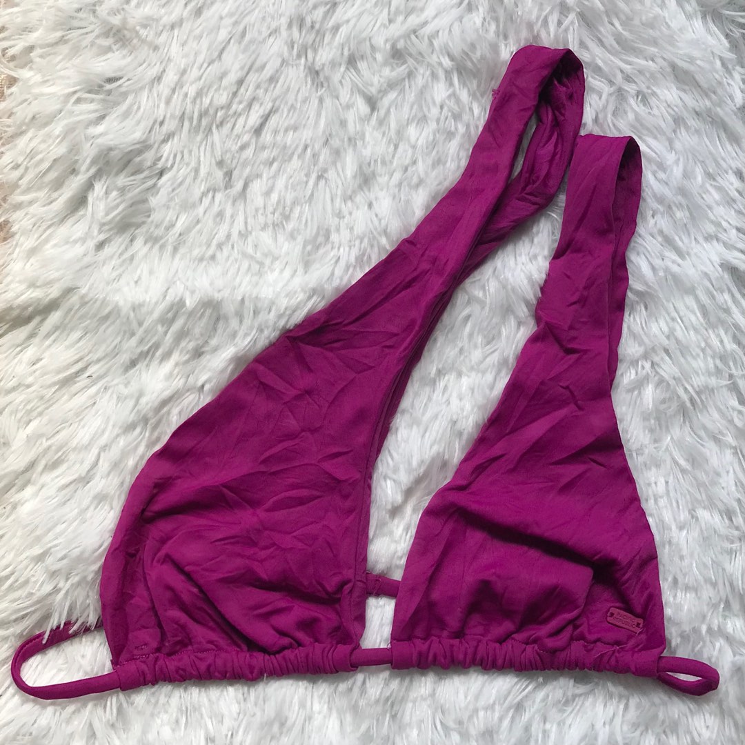 Pacific republic One Side Bikini Top on Carousell