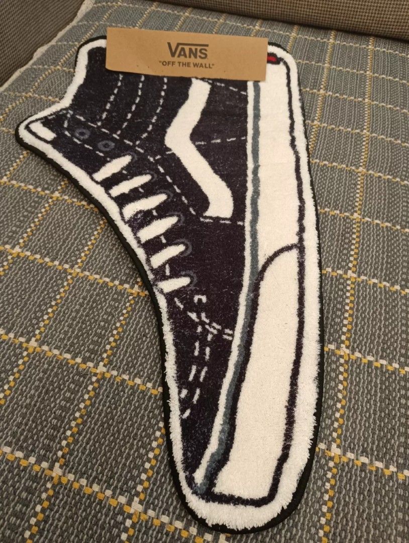 RARE VANS Collector Carpet | Old school carpet| karpet, Furniture ...