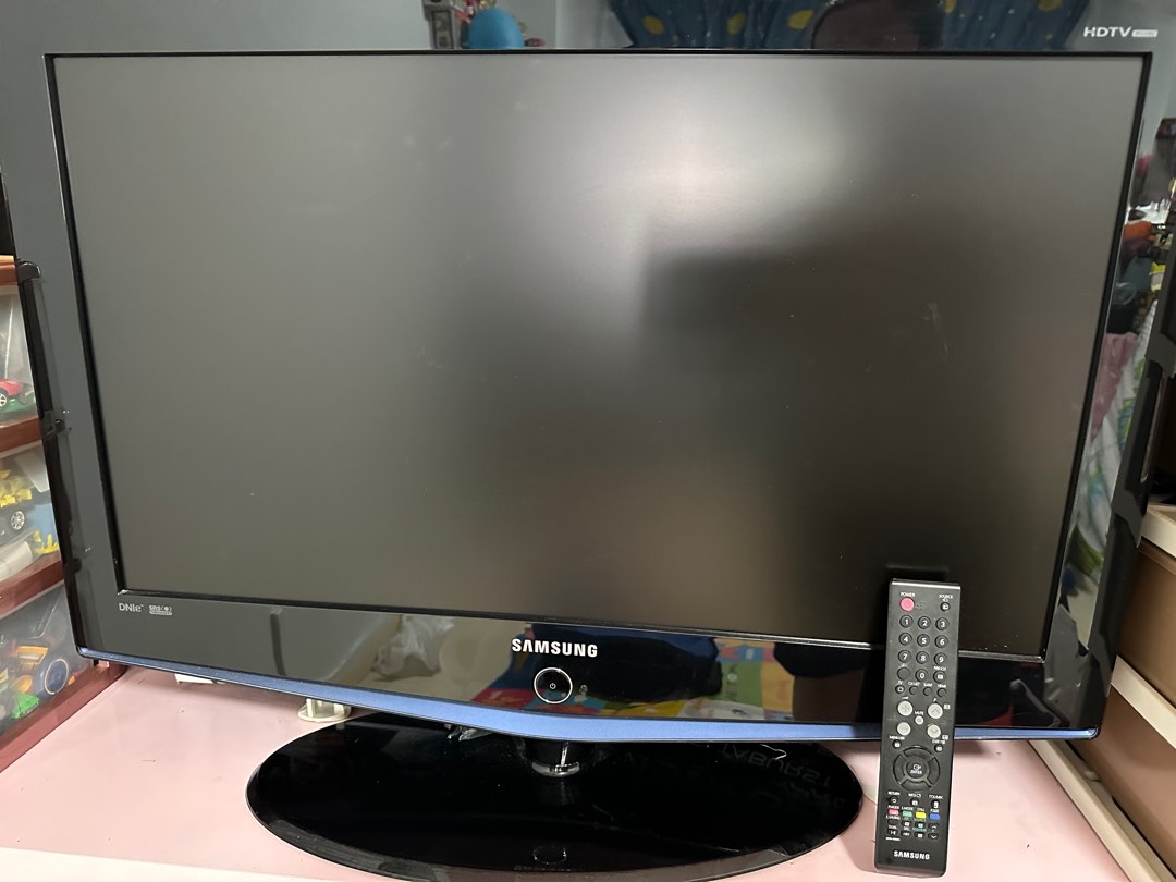 Samsung 32 Inch TV (HD READY), TV & Home Appliances, TV & Entertainment ...