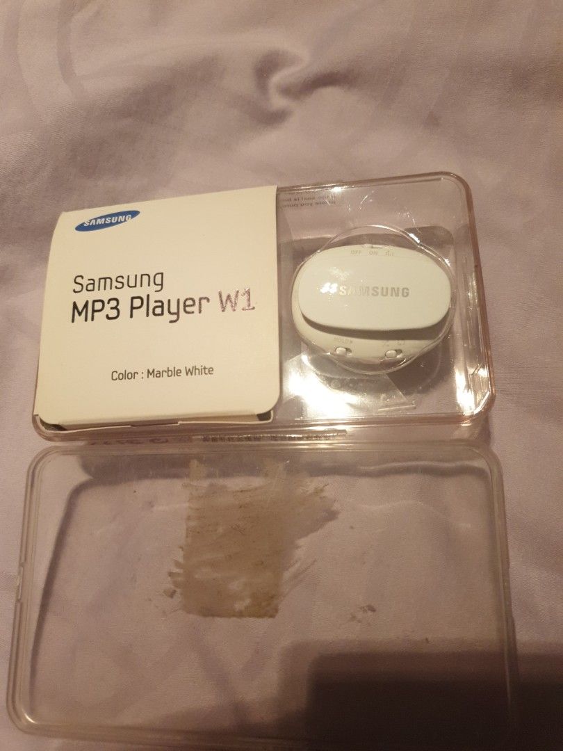 Samsung MP3 Player, Audio, Portable Music Players on Carousell