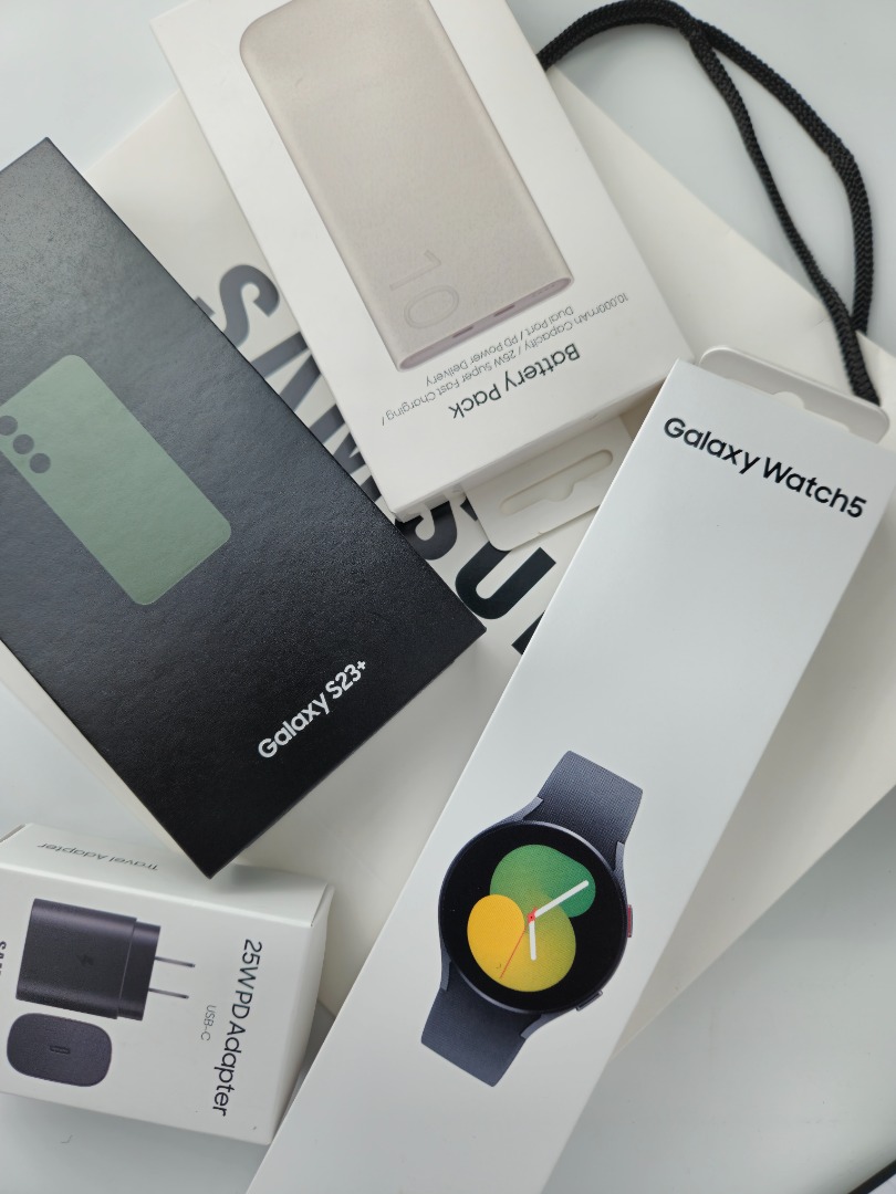 SEALED Samsung Galaxy Watch 5 Graphite 40mm SM-R900, Mobile Phones ...