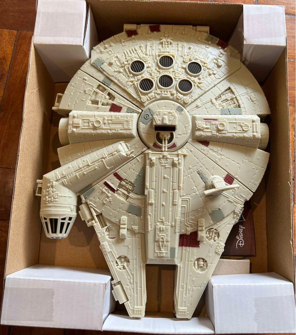 Starwars toy millennium falcon on Carousell