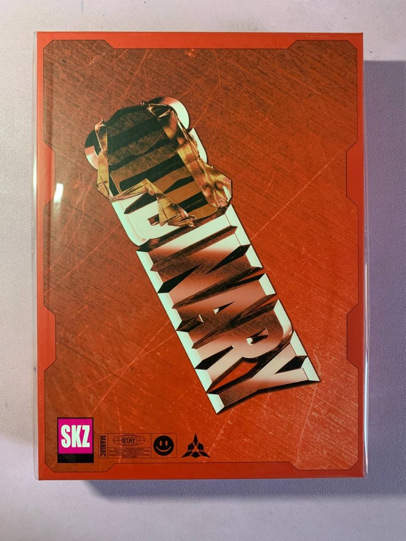 Straykids Oddinary Album UNSEALED - no pc and no mini poster, Hobbies ...