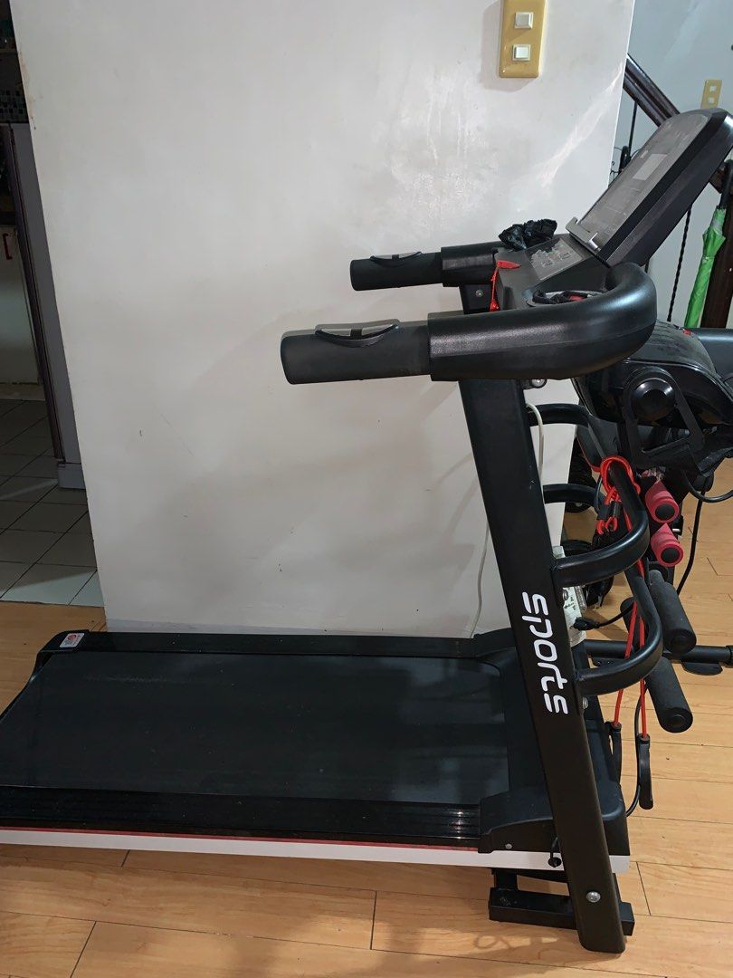 Foldable Treadmill 2nd hand, Furniture & Home Living, Outdoor Furniture ...