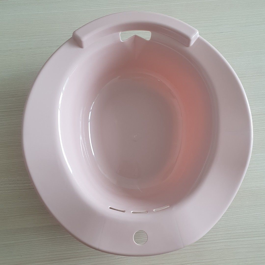 Toilet stool pan pink adult, Health & Nutrition, Assistive ...