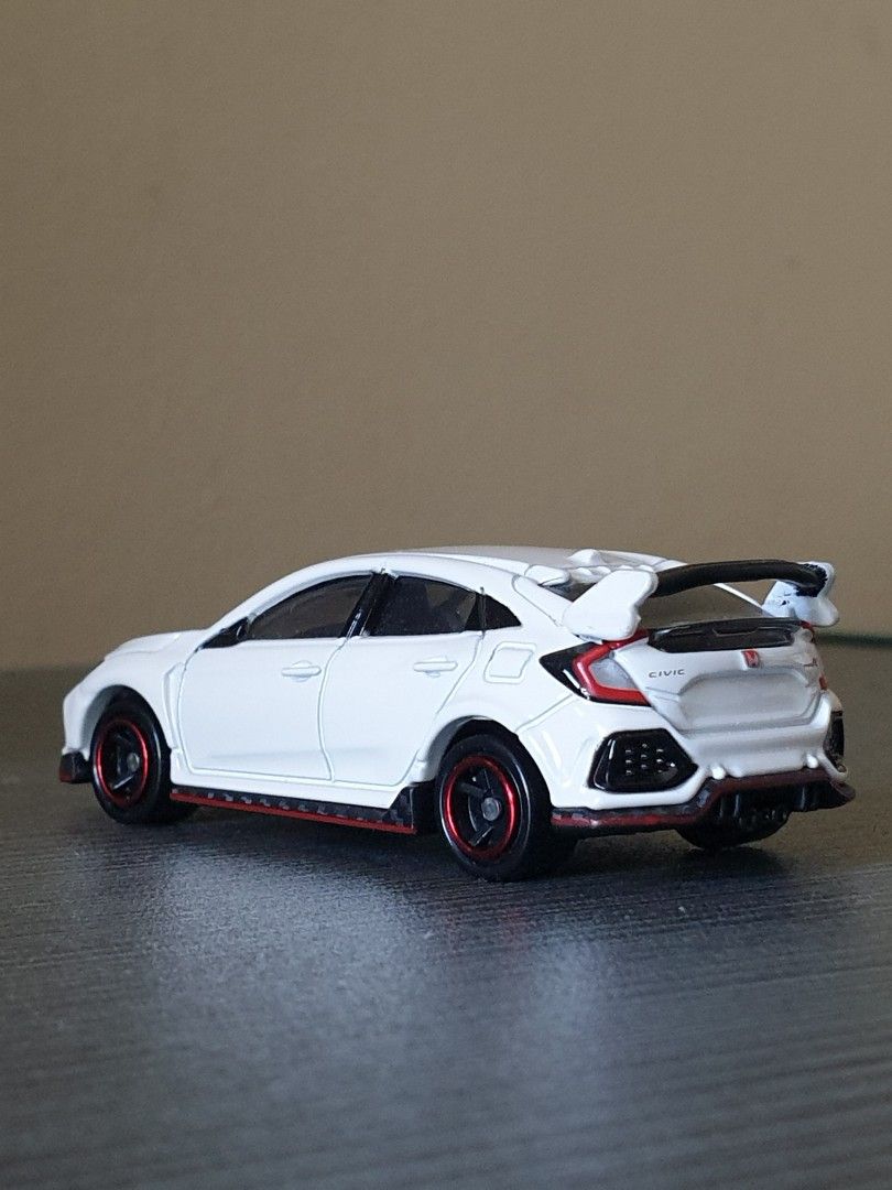 Tomica Honda Civic Type R FK8, Hobbies & Toys, Toys & Games on Carousell