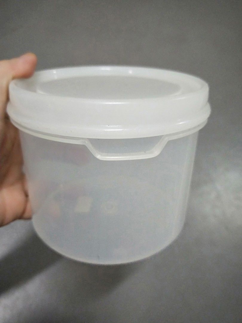 Toyogo Clear Round Plastic Container, Furniture & Home Living ...