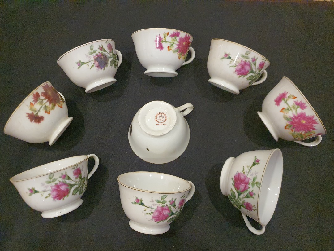 Vintage Ceramic Cups & Glasses, Hobbies & Toys, Memorabilia ...