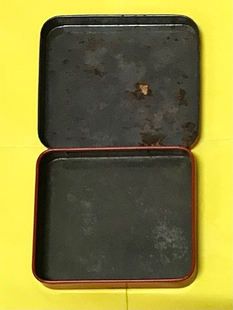 VINTAGE ENGLAND ELASTOPLAST TIN CONTAINER (BOX ONLY), Hobbies & Toys, Collectibles & Memorabilia ...