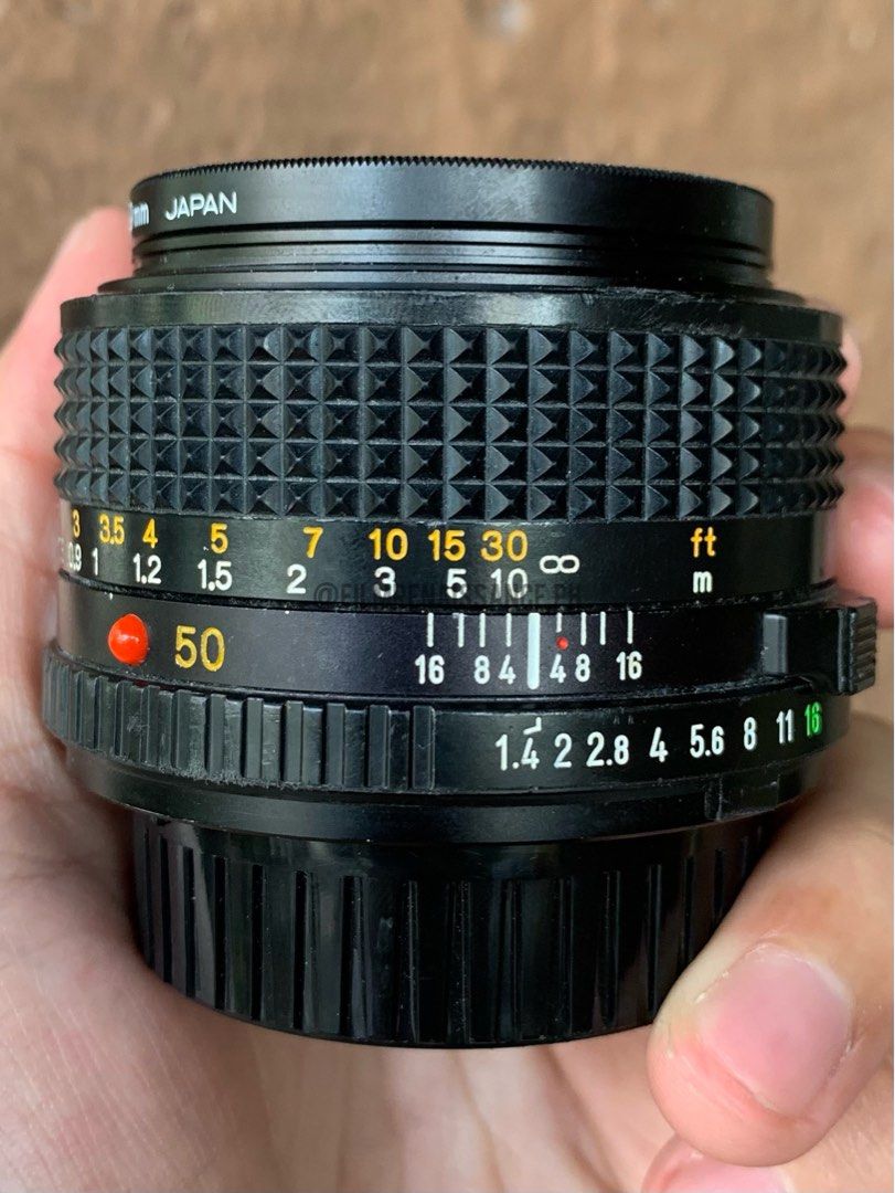 VINTAGE LENS: MINOLTA MD 50mm f1.4, Photography, Lens & Kits on Carousell