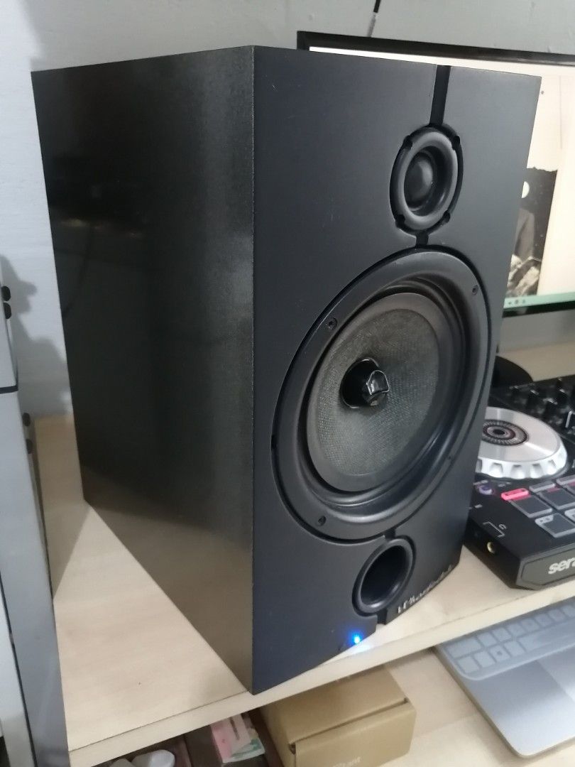Wharfedale Diamond 8.2 Active Bookshelf Speakers, Audio, Soundbars ...