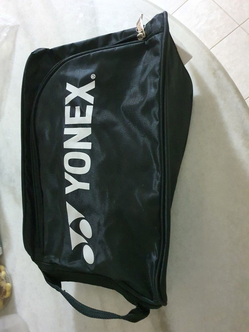 Yonex Shoe Bag, Everything Else on Carousell