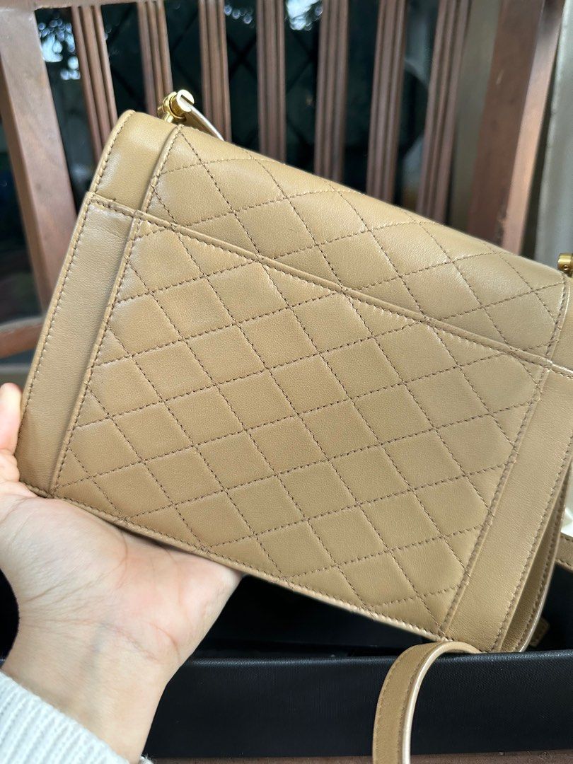 YSL gaby natural tan, Barang Mewah, Tas & Dompet di Carousell