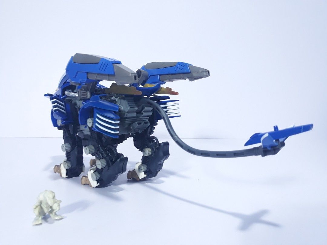 ZOIDS BLADE LIGER WITH ATTACK BOOSTER, Hobbies & Toys, Toys & Games on ...