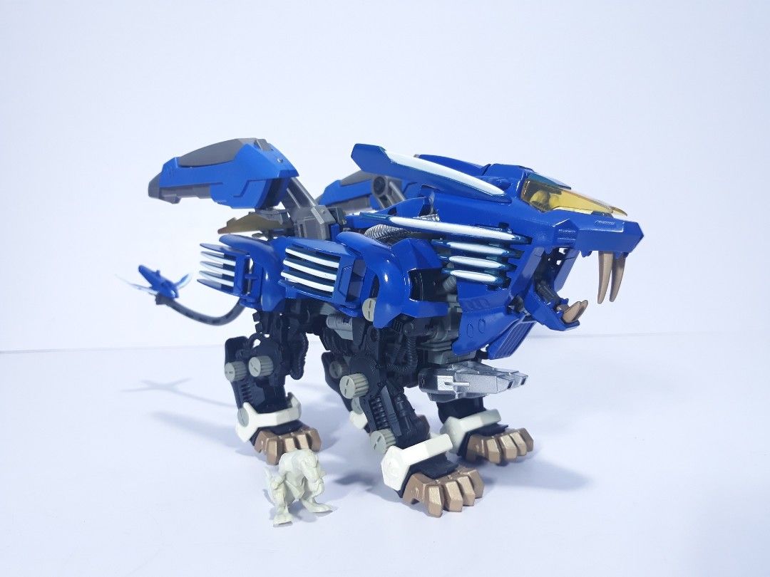 ZOIDS BLADE LIGER WITH ATTACK BOOSTER, Hobbies & Toys, Toys & Games on ...