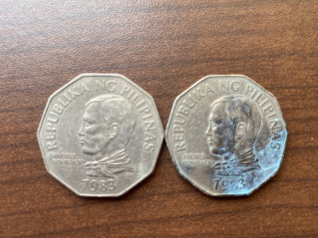 1983 Republika ng Pilipinas 2 Piso Coin (Each), Hobbies & Toys ...