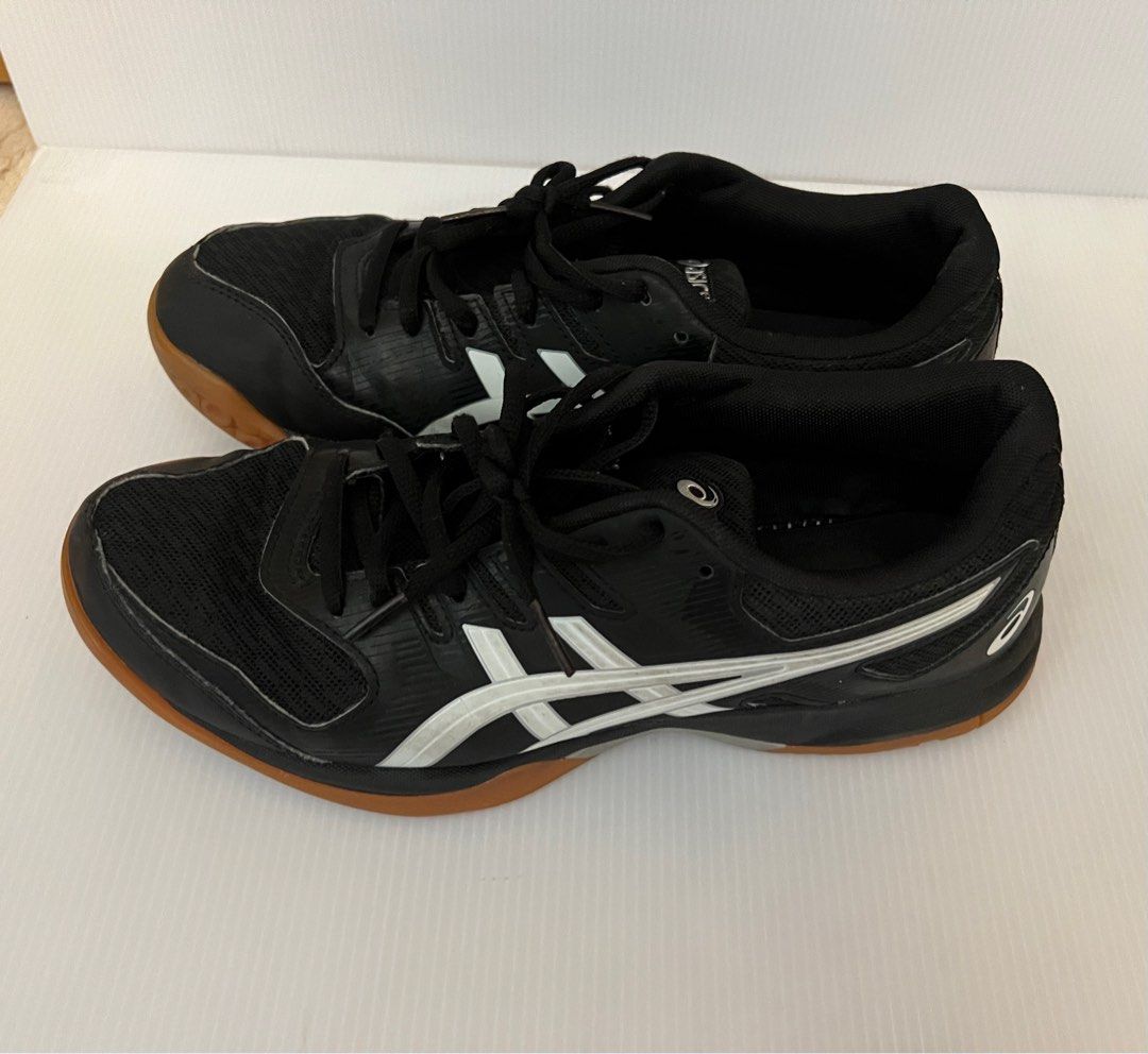 Asics Men Indoor Court Shoes, Men's Fashion, Footwear, Sneakers on Carousell