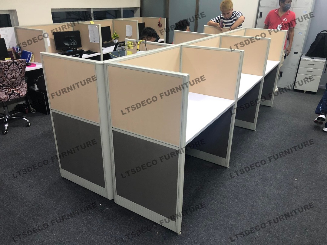 CALL CENTER TABLE WORKSTATION OFFICE PARTITION // CUBICLES OFFICE ...
