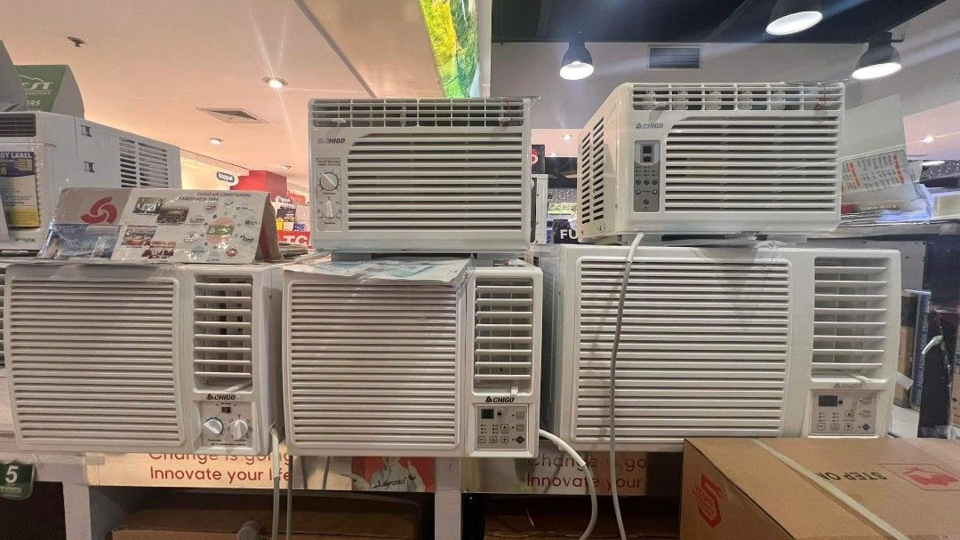 Chigo Window Type Aircon Remote type Manual type, TV & Home Appliances ...